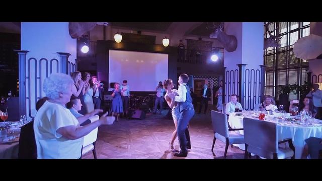 Ведущий на свадьбу в Москве. Весело и интересно.