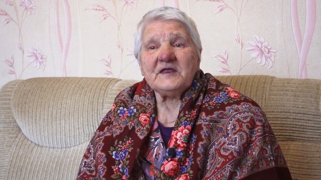Бабушка Шура. После войны "и голодно, и холодно, начинали жить"