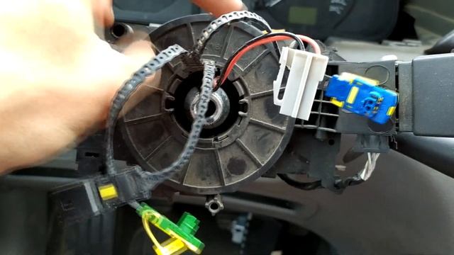 Как выставить подрулевой шлейф в Renault Laguna II