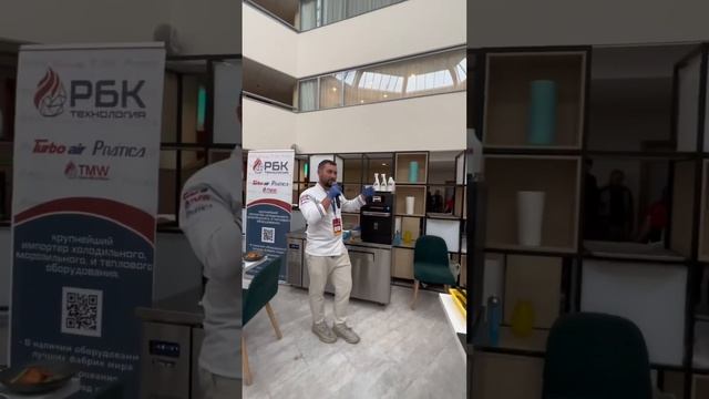 Римская пицца. Как выбрать Печь комбинированную высокоскоростную Unox, Lianox Oracle, Pratica