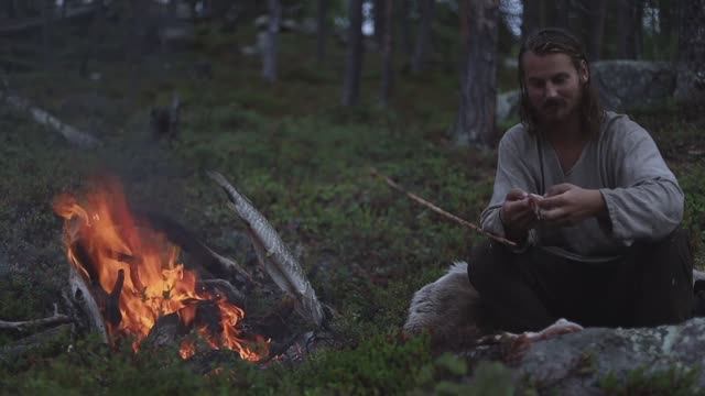 BERTRAN. Bushcraft trip - making fish hook and fishing pole  [part 4]
