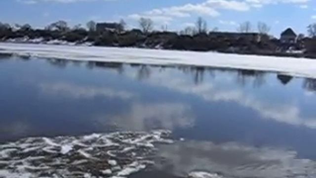 Ледоход на Западной двине (остатки)