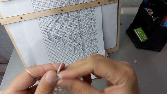 Теплая косынка с пришивными коймами. Часть 2