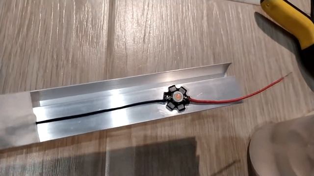 Светодиодный светильник для растений своими руками. Фитолампа