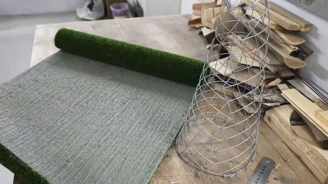 ЗИМНИЙ ДЕКОР ДВОРА / ёлка из необычного материала / Christmas tree