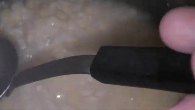 горох с жареным мясом