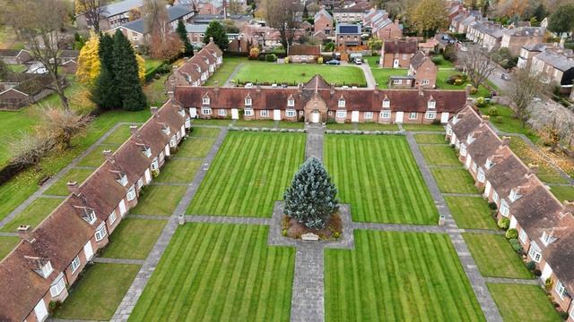 12681636_3840_2160_30fps