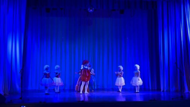 Спектакль "Хрустальная туфелька"