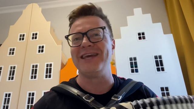 50 это вам не семечки! Лучший подарок  к юбилею!! Песня огонь на месте не устоять - ноги в пляс