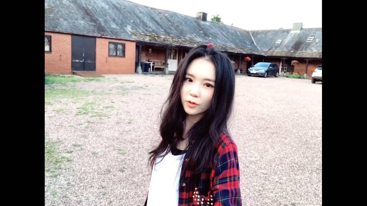 J.Fla Vlog ( 9 million subscribers & UK Trip )