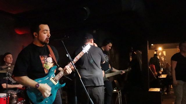 Heavy Rain - Papercut + Heavy Is The Crown (Linkin Park cover) Rock Haven Bar, Korolev