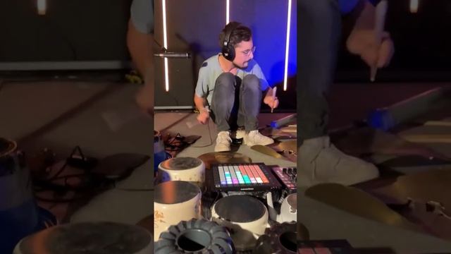 Техно на музыкальных инструментах из мусора