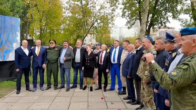 Открытие памятника ВДВ в Перми