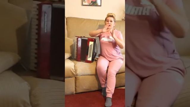 Ты сыграешь на АККОРДЕОНЕ, даже если ты совсем новичок, посмотрев мои уроки!