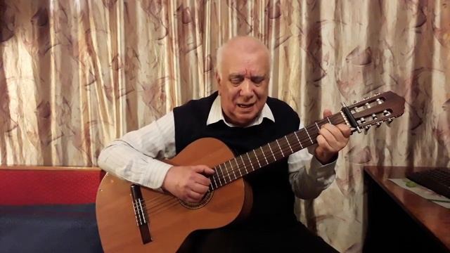 Михаил Кукулевич поёт Булата Окуджаву: "Из окон корочкой..."; "Всю ночь кричали петухи..."