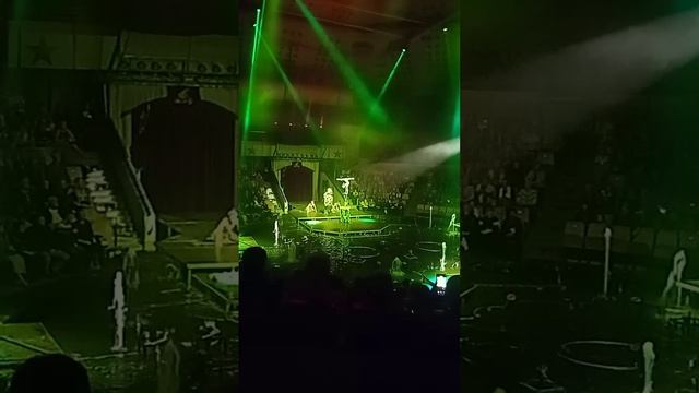 Выступление первобытного племени. Удмуртия, Ижевский государственный цирк