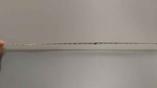 Светодиодная лента 9,3W 3000 24V 2835 128LED энергоэффективная