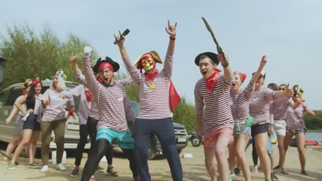 Ока, "Пираты VS Корсары" - корпоративный сплав, водные приключения в районе г.Таруса для Альфа Банк