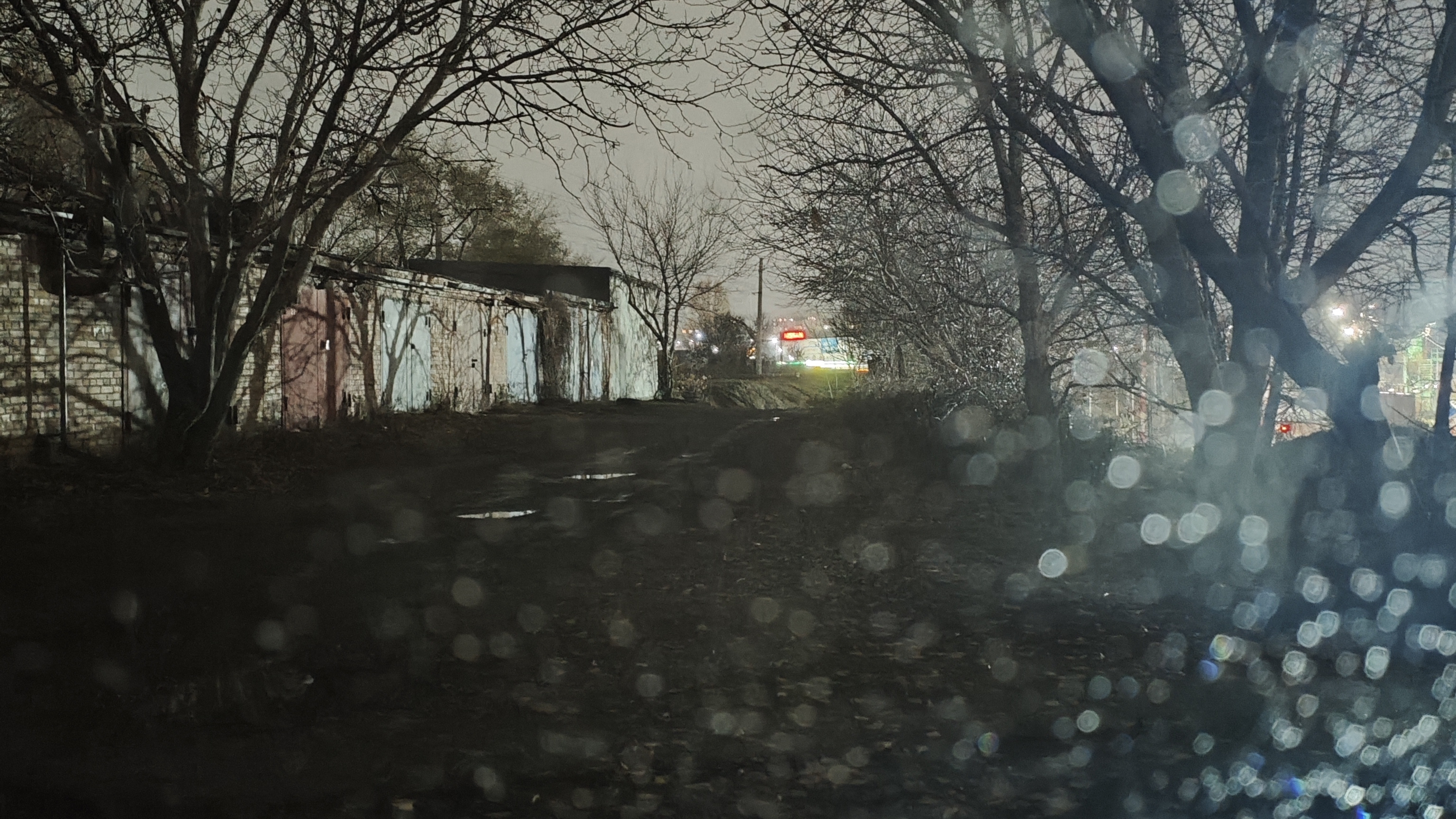 Капитальные гаражи Vs железные.Просто размышления.... в 2019 году .