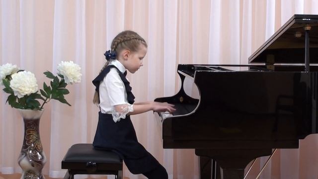 Федосеева Лиза, 8 лет, В. Гиллок Фламенко, МБОУ ДО "ДШИ №3" с. Курумоч