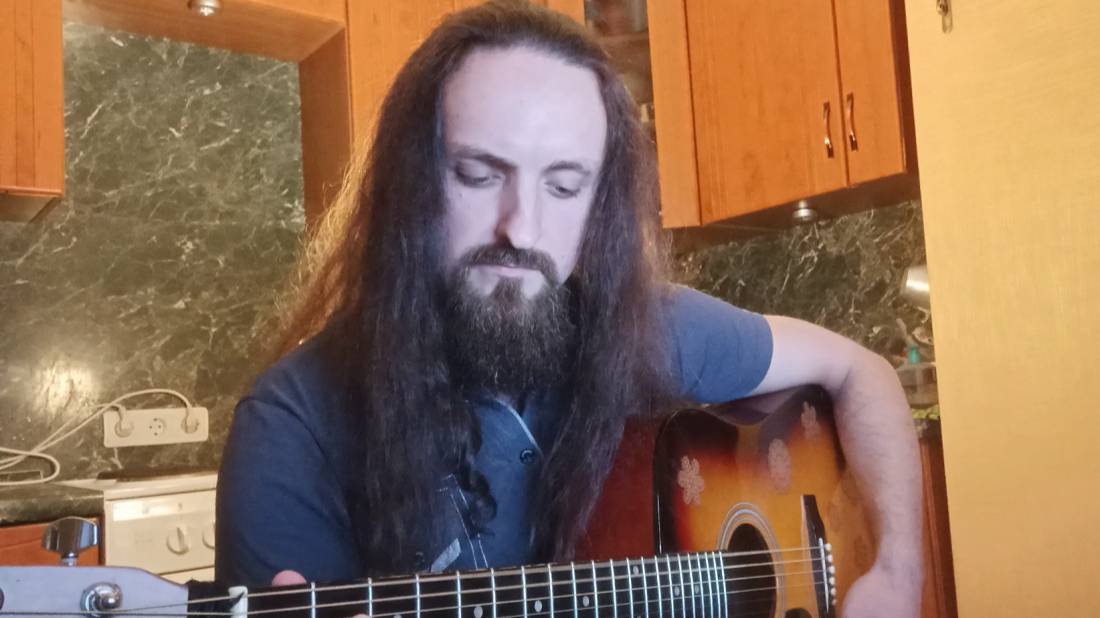 Никита "Бард" - Странные чувства (Алексеев Н.Е. авторская песня под гитару)