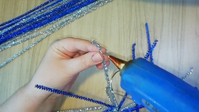 ПРОСТАЯ ИГРУШКА НА ЁЛКУ/ИГРУШКА ИЗ ДЕТСТВА/СВОИМИ РУКАМИ /ИЗ СИНЕЛЬНОЙ ПРОВОЛОКИ