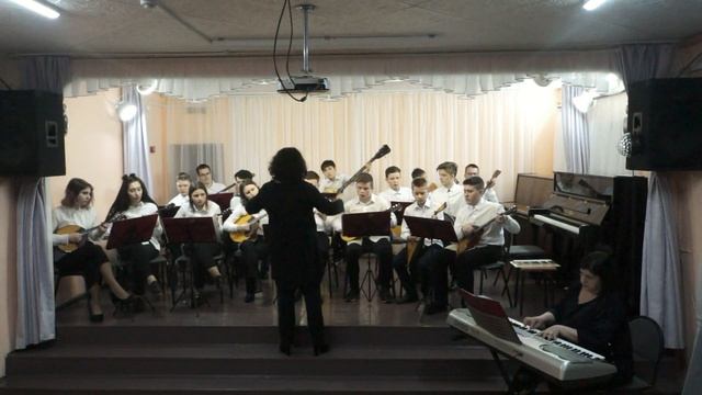 М. Фрадкин «Течет Волга». Инструментовка Ю. Булаева