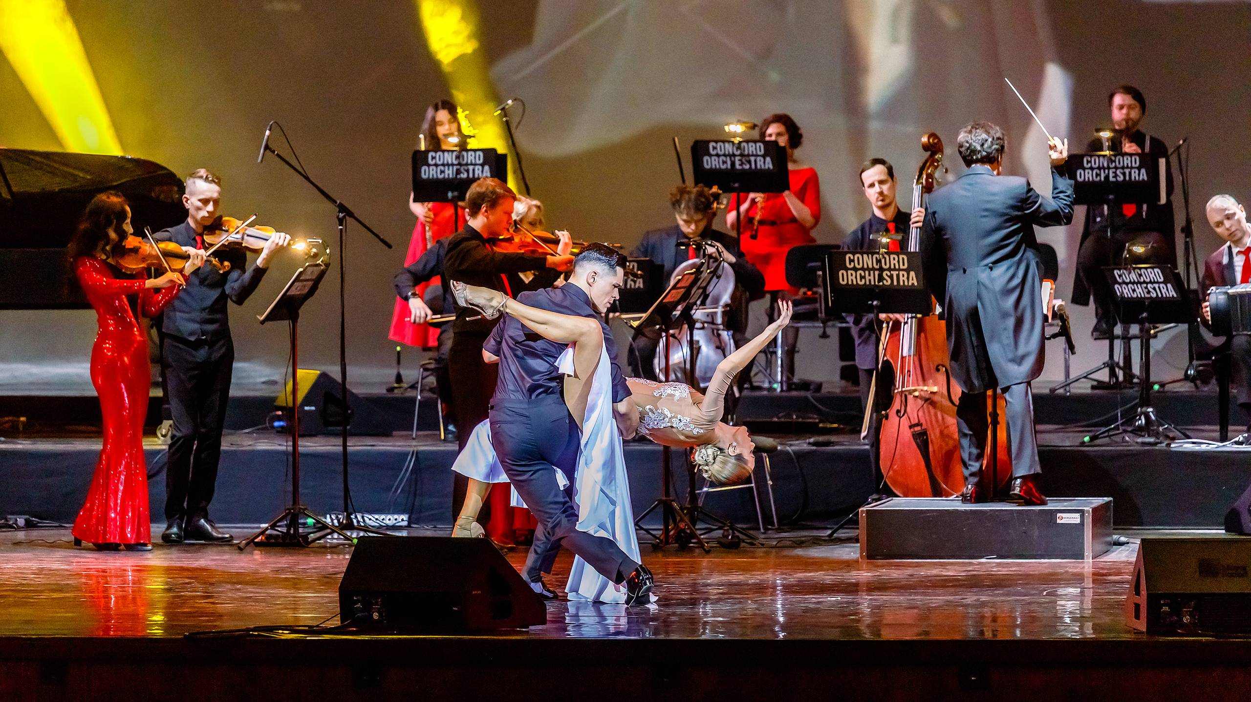 CONCORD ORCHESTRA A.Piazzolla «Tango oblivion» Танго страсти
