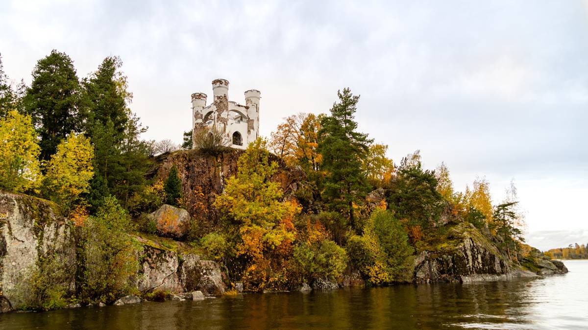 Морская прогулка и парк Монрепо. Выборг. Октябрь 2024г.