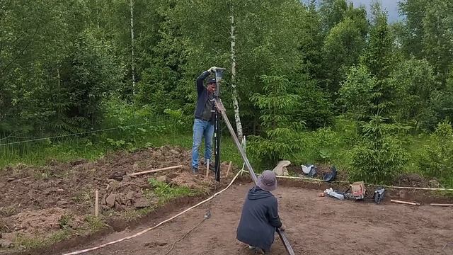 Сборка сваекрута и забивание свай. Оформление въездной группы. Участок с нуля.Часть №2.