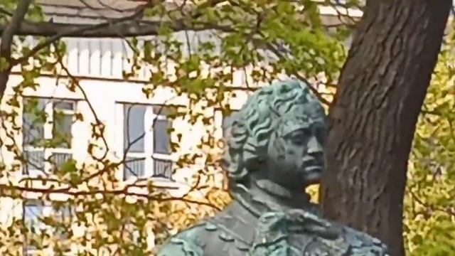 В квартире прекрасно? Санкт-Петербург. 13 выпуск - Памятник-бюст и домик Петра 1 (часть 3)