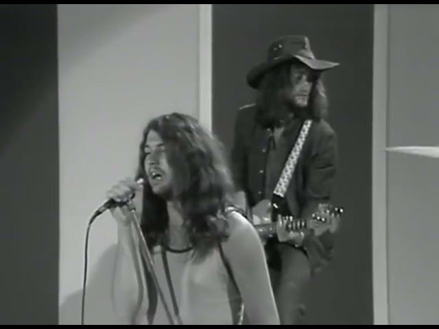 Deep Purple. "Strange Kind Of Woman" . (1971)