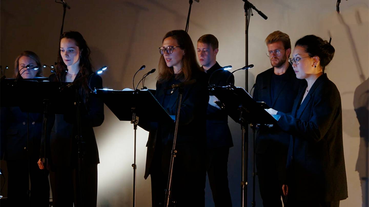 Варвара Чуракова. «У бела моря», музыкально-пространственная статическая композиция