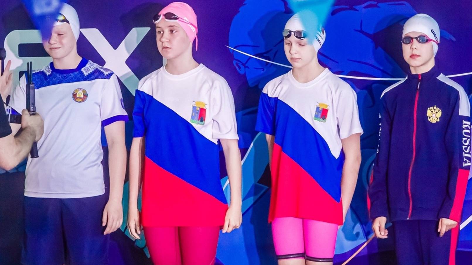 ПЕШИНА Алина и МОРОЗОВА Дарья (2012г.р.), 100 батт (25). (3 и 2 дорожка) 01:12.83\01:16.15