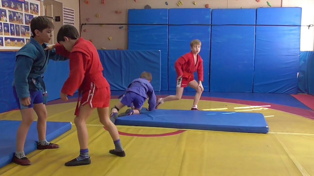 Бросок с подсадом ноги под бедро