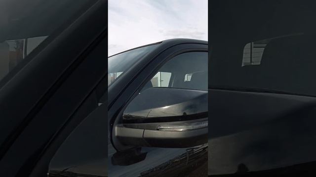 Sollers ST6 в черном цвете