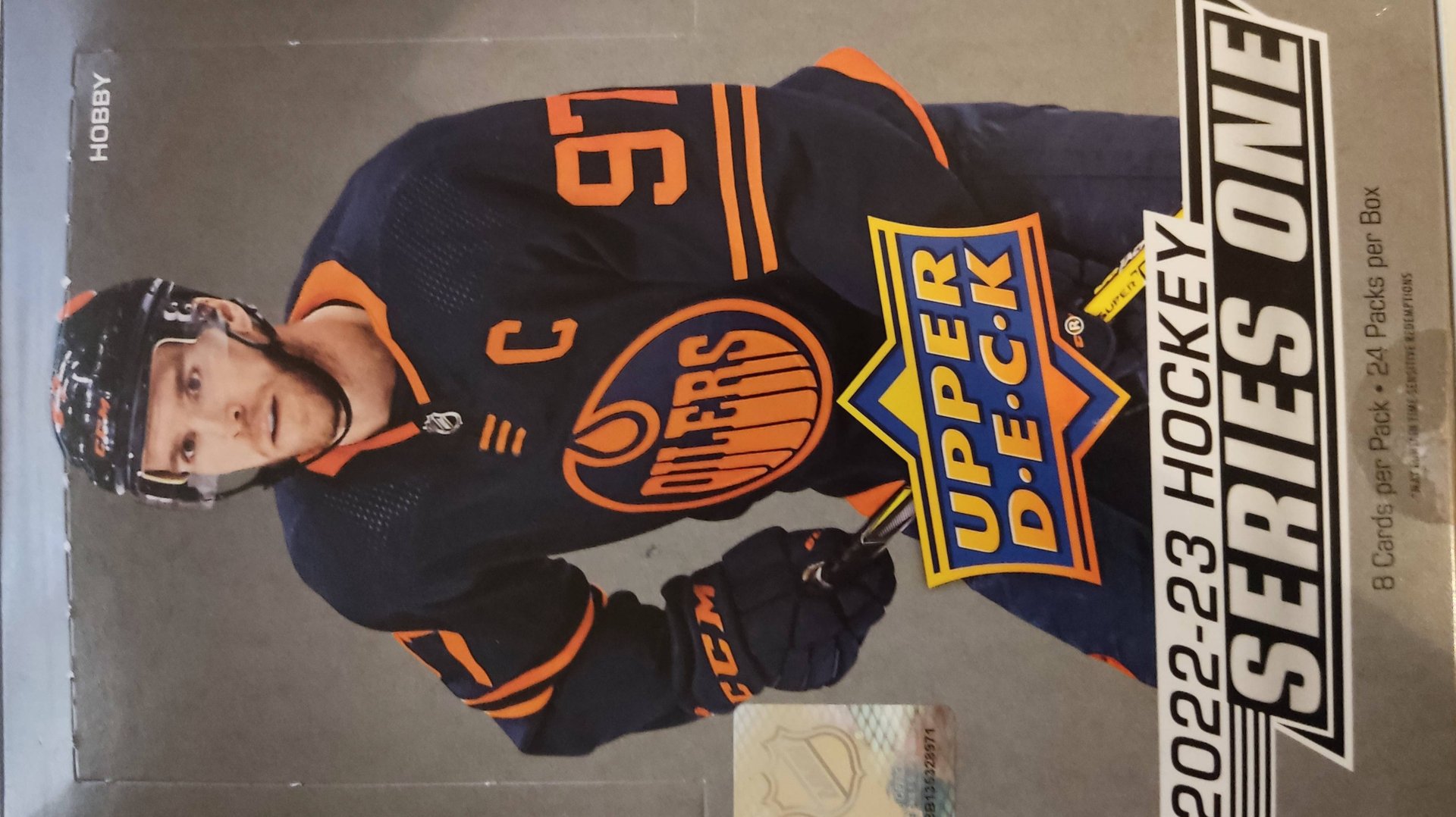 Брейк 2022/23 Upper Deck Series 1 Hockey Hobby Box.mp4