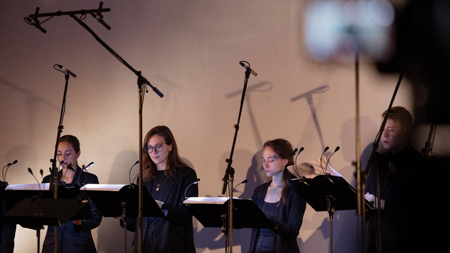 Елизавета Згирская. «О» для 8 вокалистов на стихи Анны Альчук