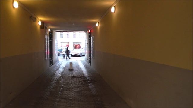 А за Невским живут люди. Петербург. 04.12.24.