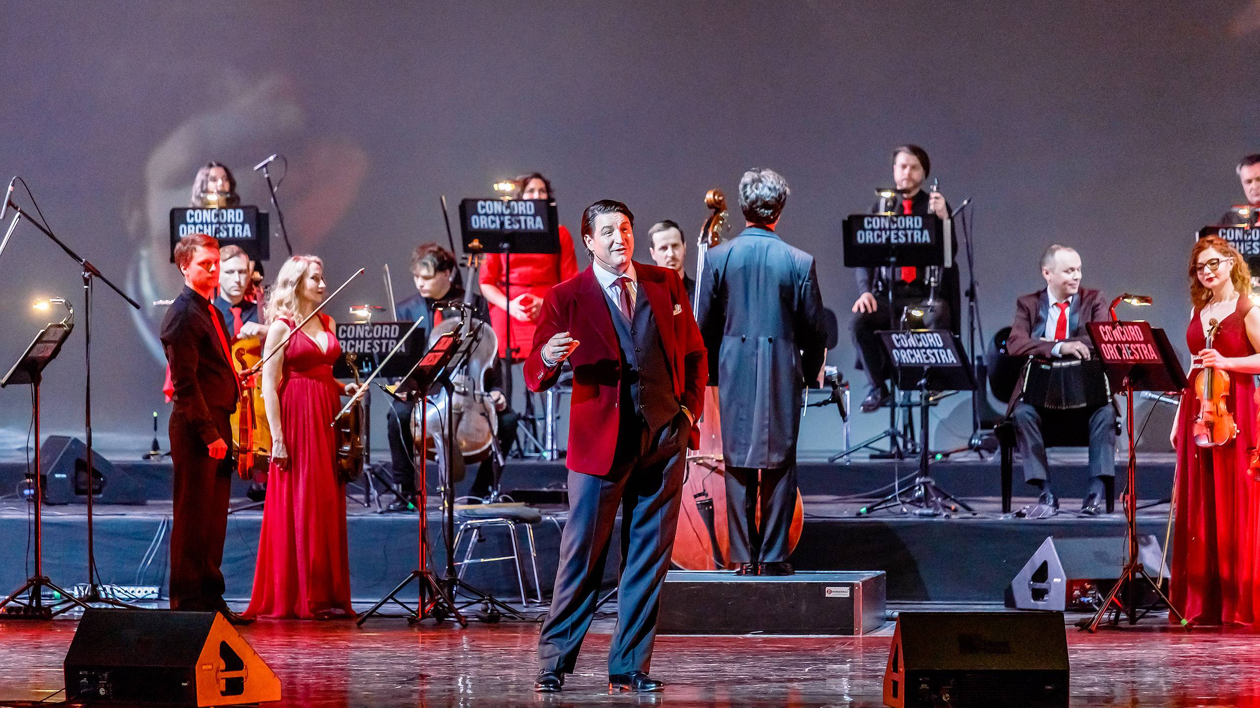 CONCORD ORCHESTRA E.Donato «A Media luz» Танго страсти