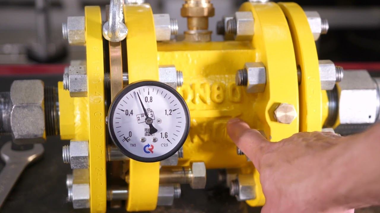 Установка регулятора давления на трубопровод