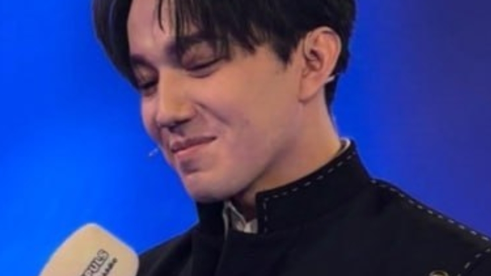 Димаш - братское напутствие Абильмансуру после его выступления на концерте 09.11.24 в Астане❤