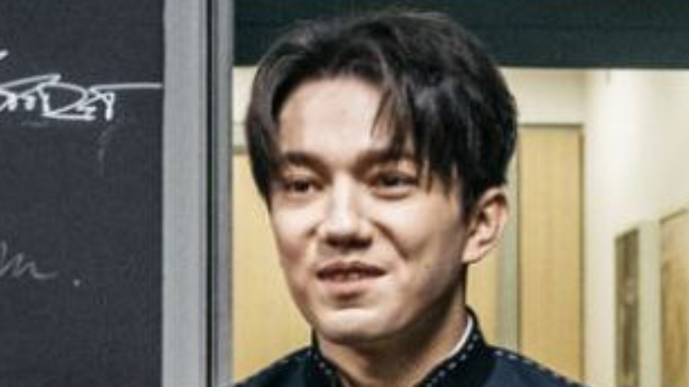 Димаш с Dears перед концертом в Праге 21.11.2024/Dimash met with Dears before a concert in Prague❤