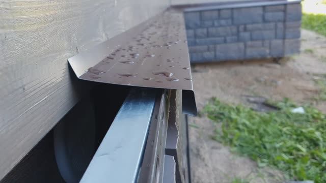 Заказ-Дом.рф - отделка цоколя фундамента фасадными панелями для наружной отделки, установка каркаса