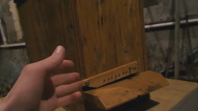 Ловушка для Пчел (Traps for bees).