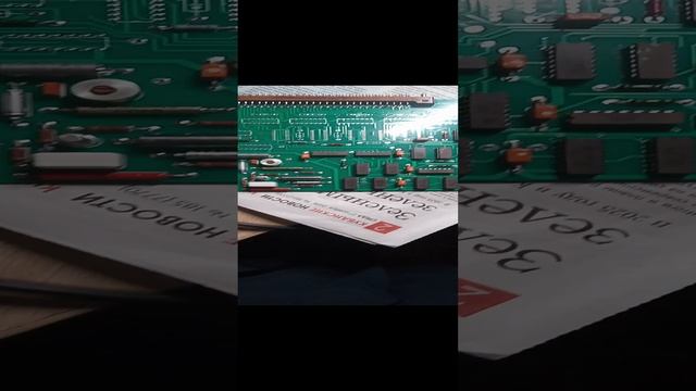 Собираем плату проекта "Ламповый ХронометрЪ".