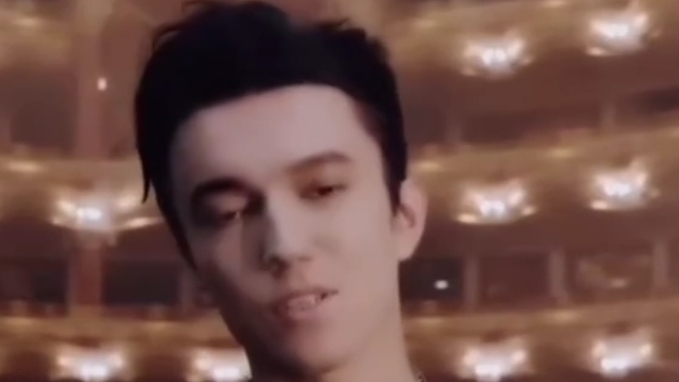 Димаш/До концертов остался месяц! Давайте вспомним песню и споём еë вместе с Димашем❤❤❤