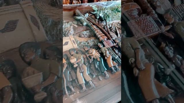 Невероятная художественная резьба по дереву на столе 😍 Красота! Таиланд / Thong Pha Phum Lin Thin