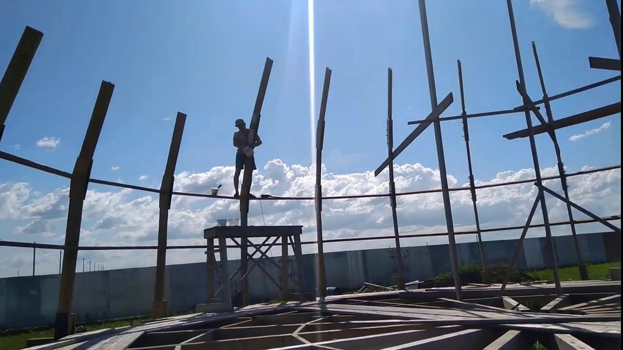 Каркас дома 13. Плодотворный рабочий день. И первый видеомонтаж.