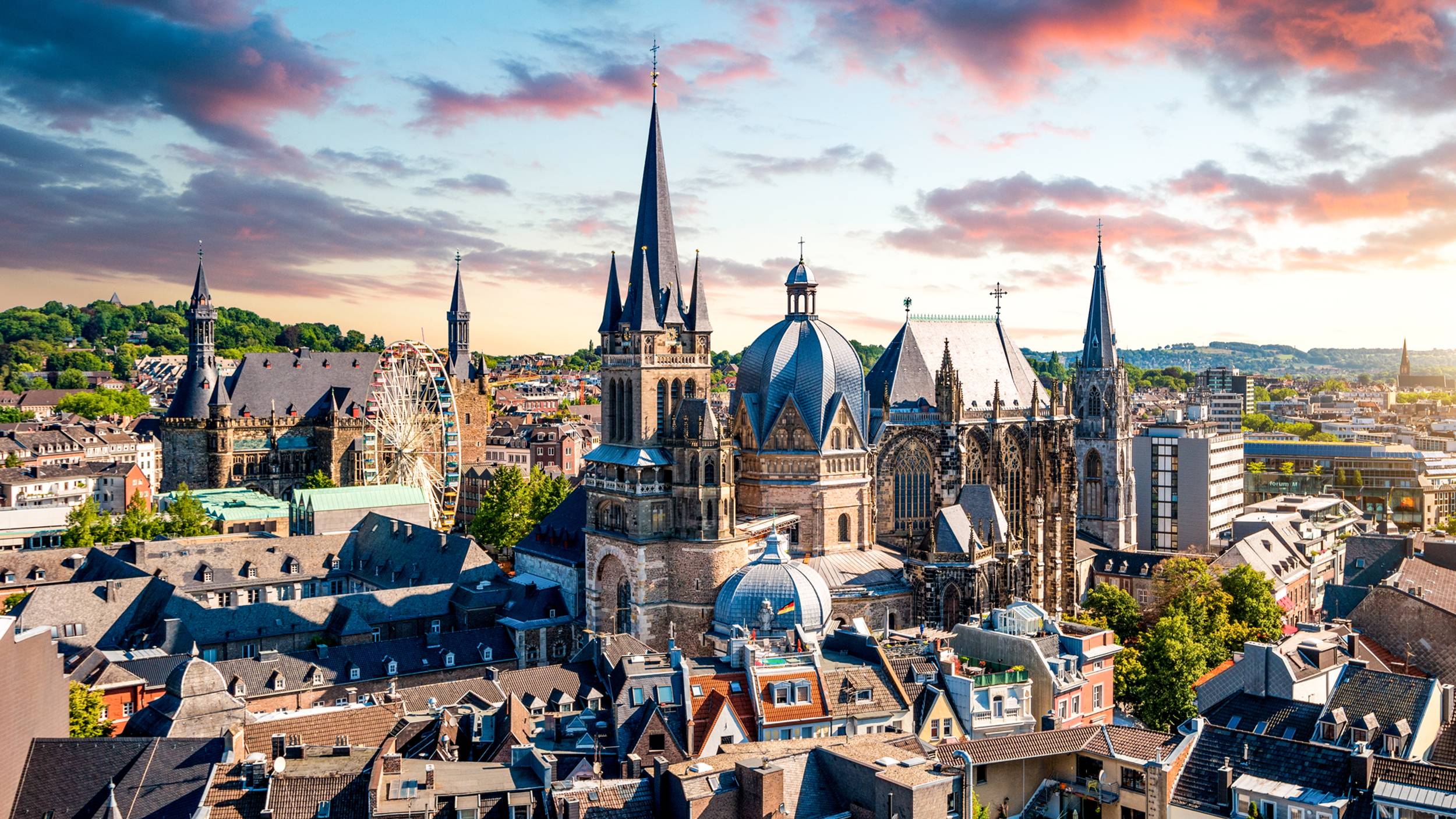 Аахен, Германия, пешеходная экскурсия 4K 60 кадров в секунду - Красивый немецкий город